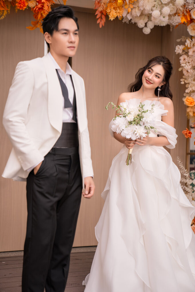 Lace Studio - Lace Wedding